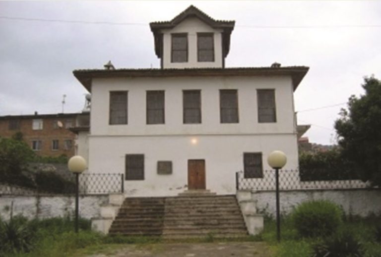 Evdal Nuri: Përgatitja e Kongresit të Lushnjes dhe Besim Nuri | Gazeta ...