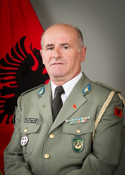 “Kryeministri në ikje dorovit për 1 euro, Bazën Ushtarake Detare të ...