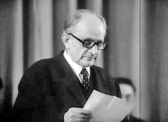 Prof. Emil Lafe: Eqerem Çabej, çfarë kishte testament i tij. Pika e ...