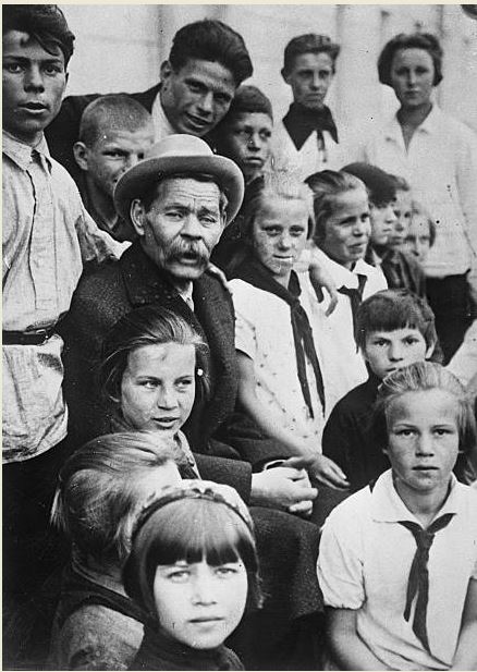 Prof. Dr. Eshref Ymeri: Mjerimi i shkrimtarit në shërbim të politikës ...