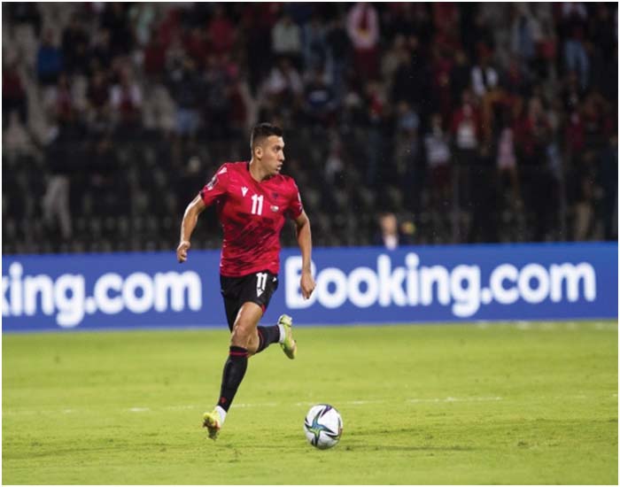 Agron Kaja: Një shekull futboll, Tomori e meriton respektin | Gazeta ...