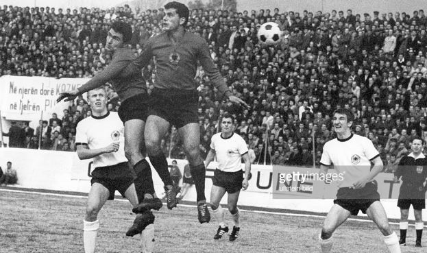 Vllaznia dhe Bashkia Shkodër nderojnë Bizin, homazhe në “Loro Boriçi ...